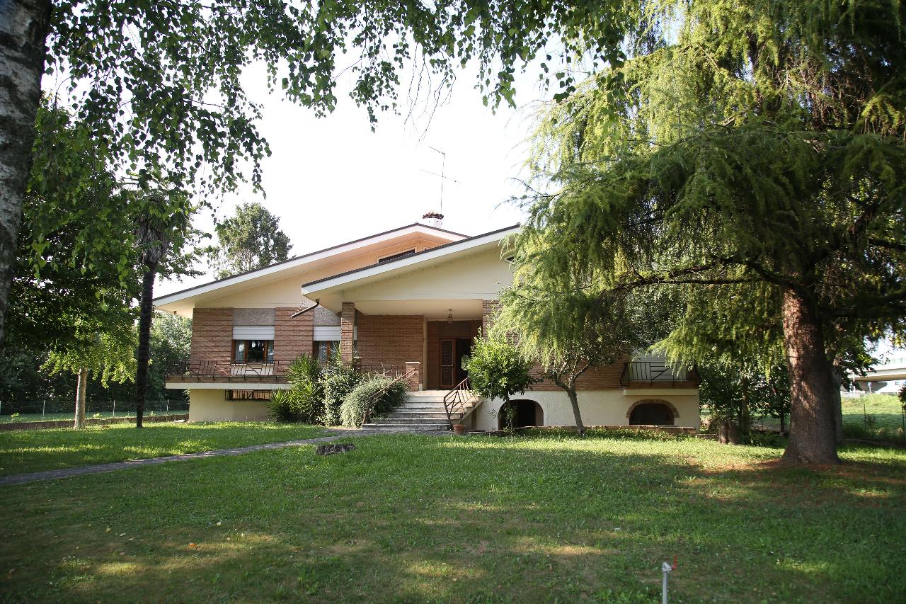 Villa unifamiliare in vendita a San Dona' Di Piave