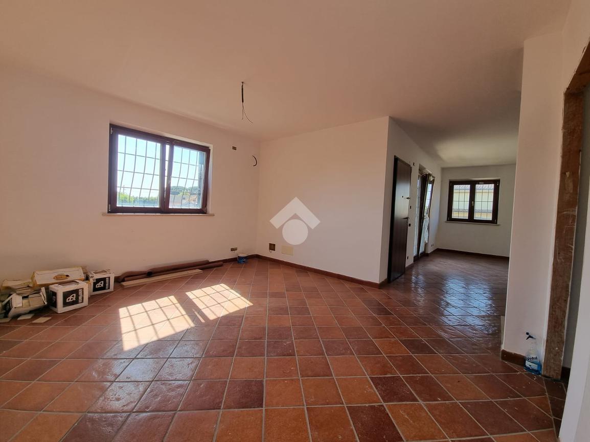 Villa in vendita a Anguillara Sabazia