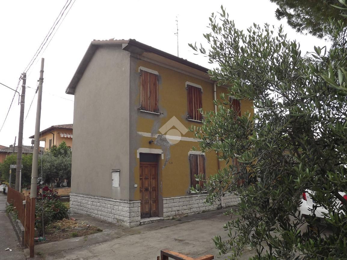 Casa indipendente in vendita a Cesena