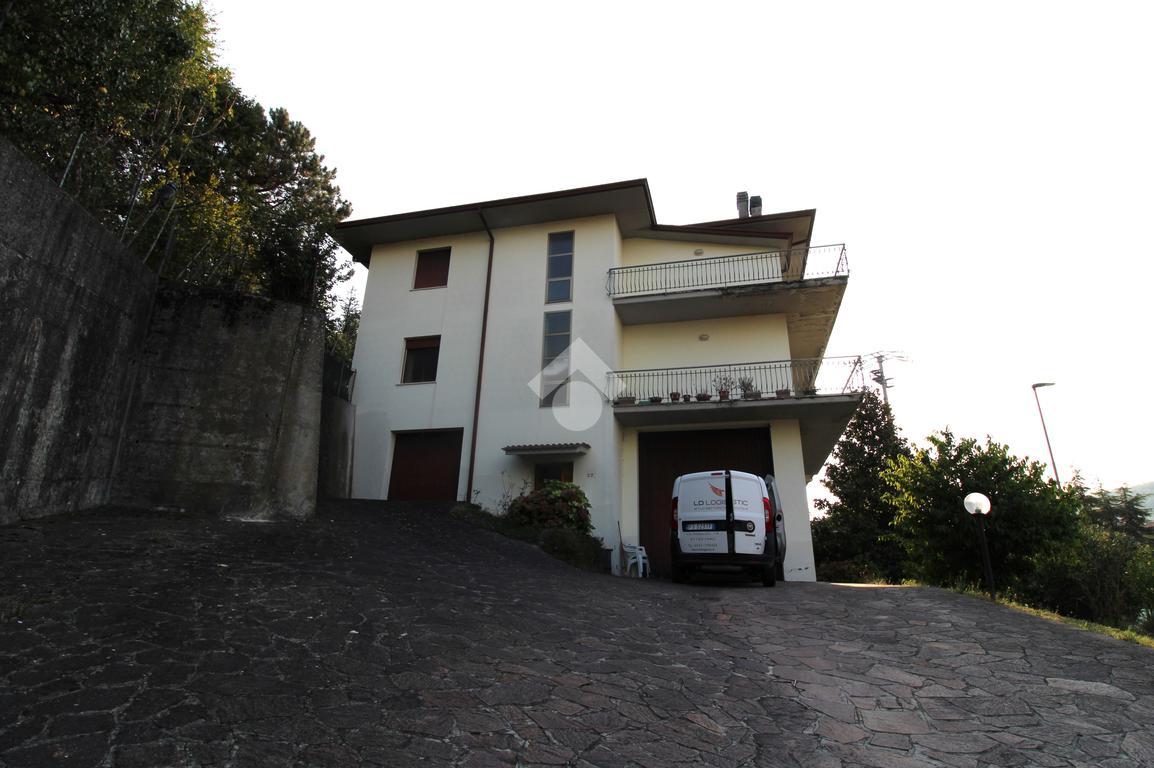 Casa indipendente in vendita a Mercato Saraceno