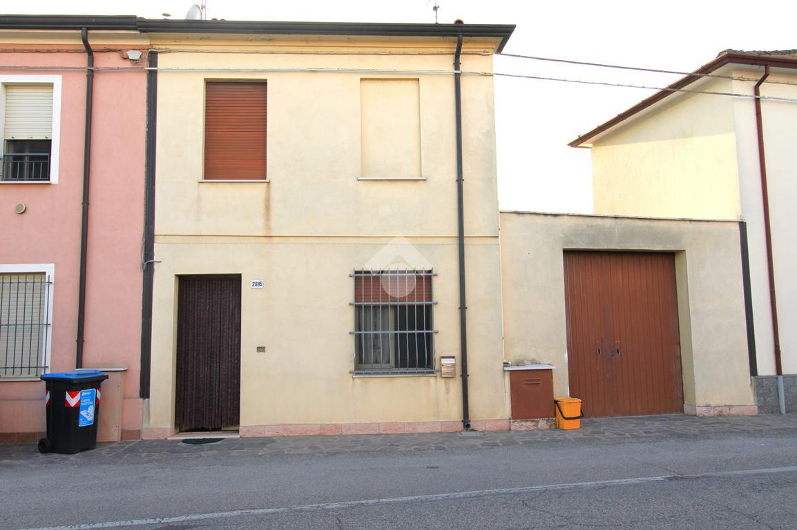 Casa indipendente in vendita a Cesena