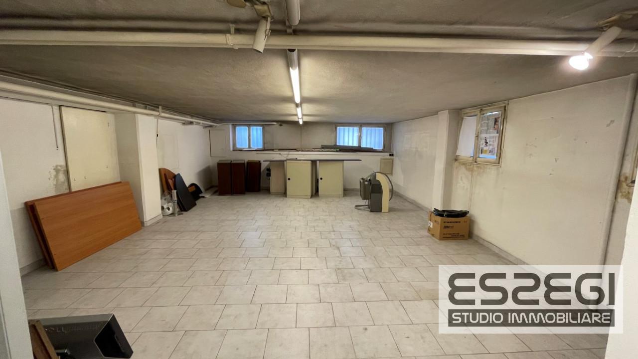 Magazzino in vendita a Padova