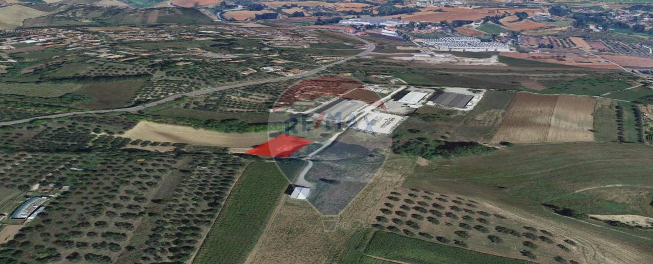 Terreno edificabile in vendita a Pianella