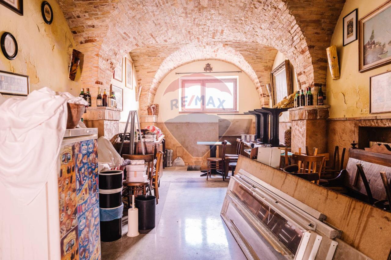 Negozio in vendita a Citta' Sant'Angelo