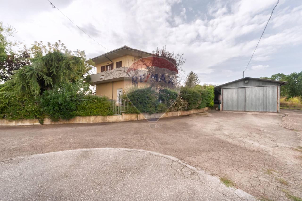 Villa in vendita a Penne