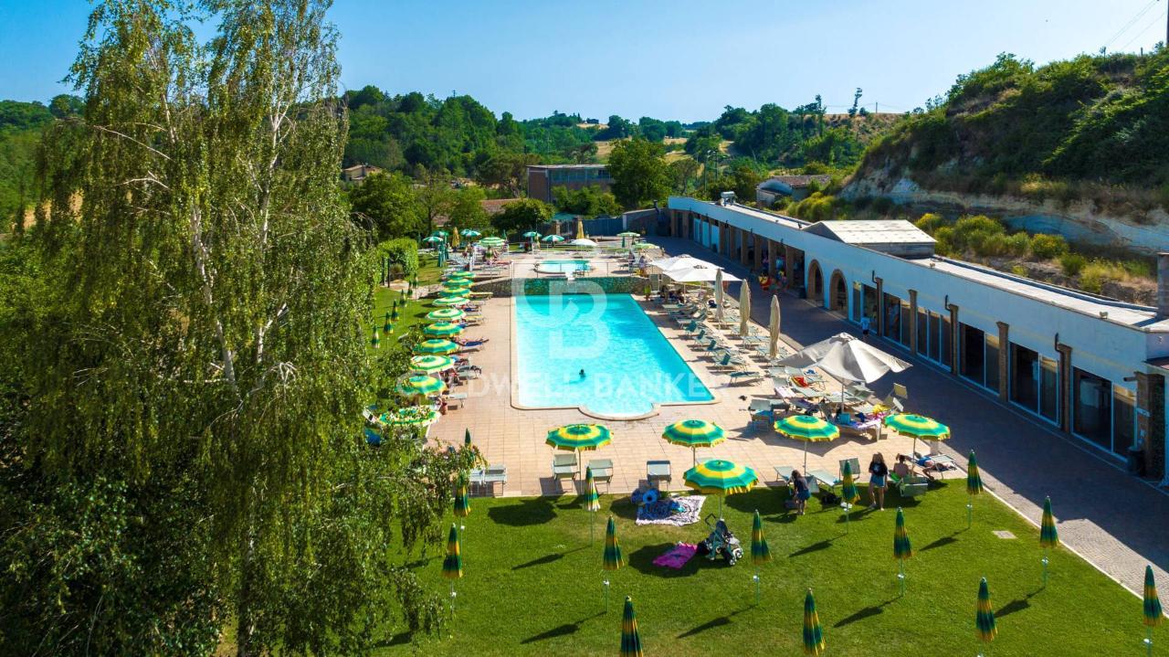 Albergo in vendita a Viterbo