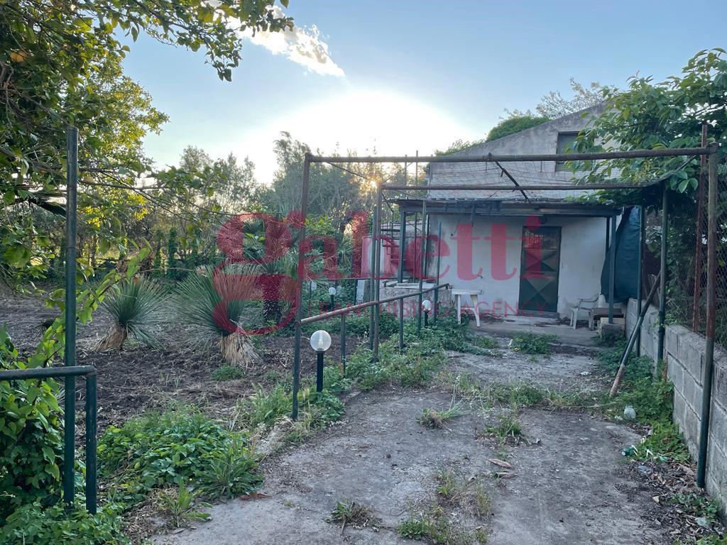 Casa indipendente in vendita a Pastorano