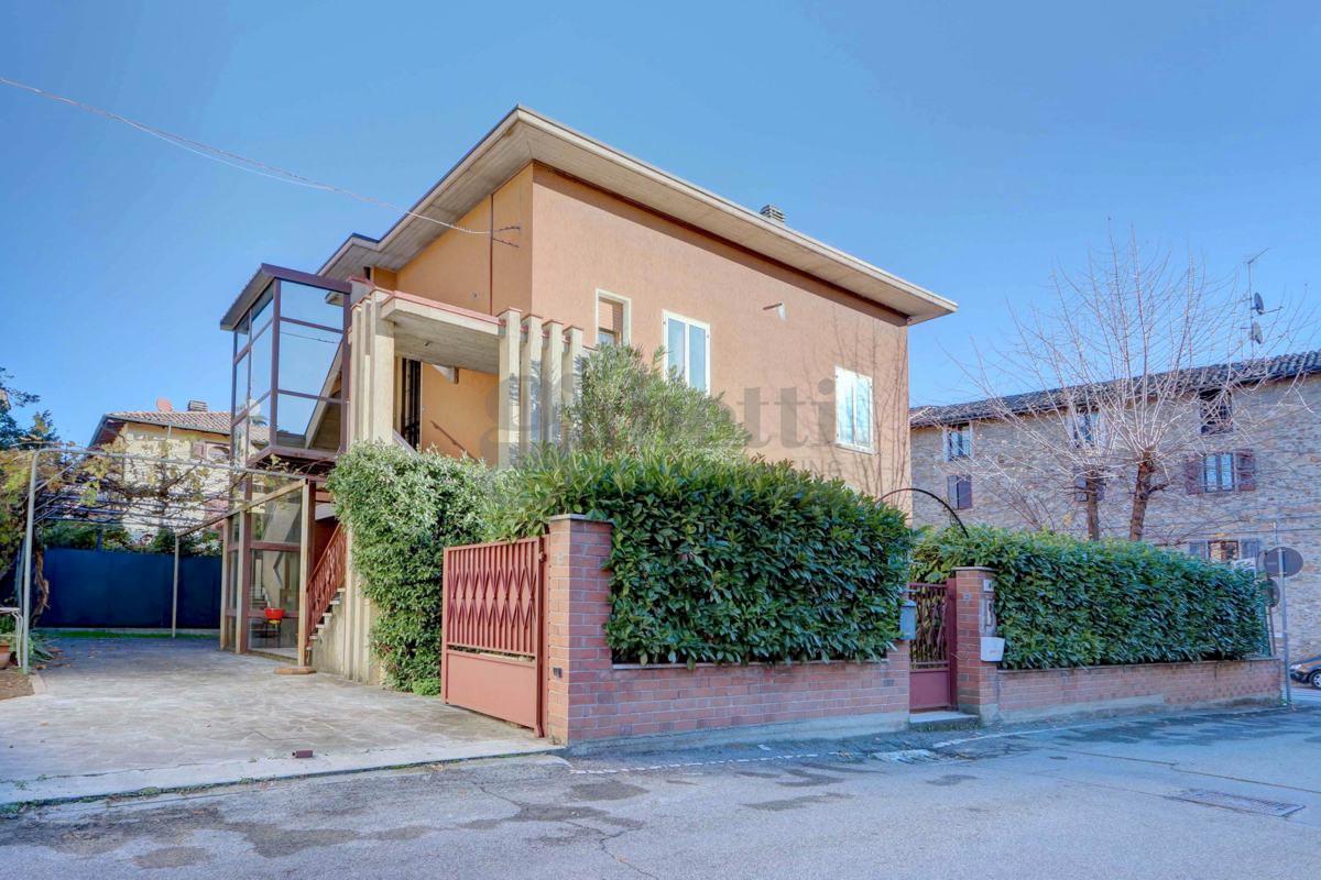 Villa in vendita a Vignola