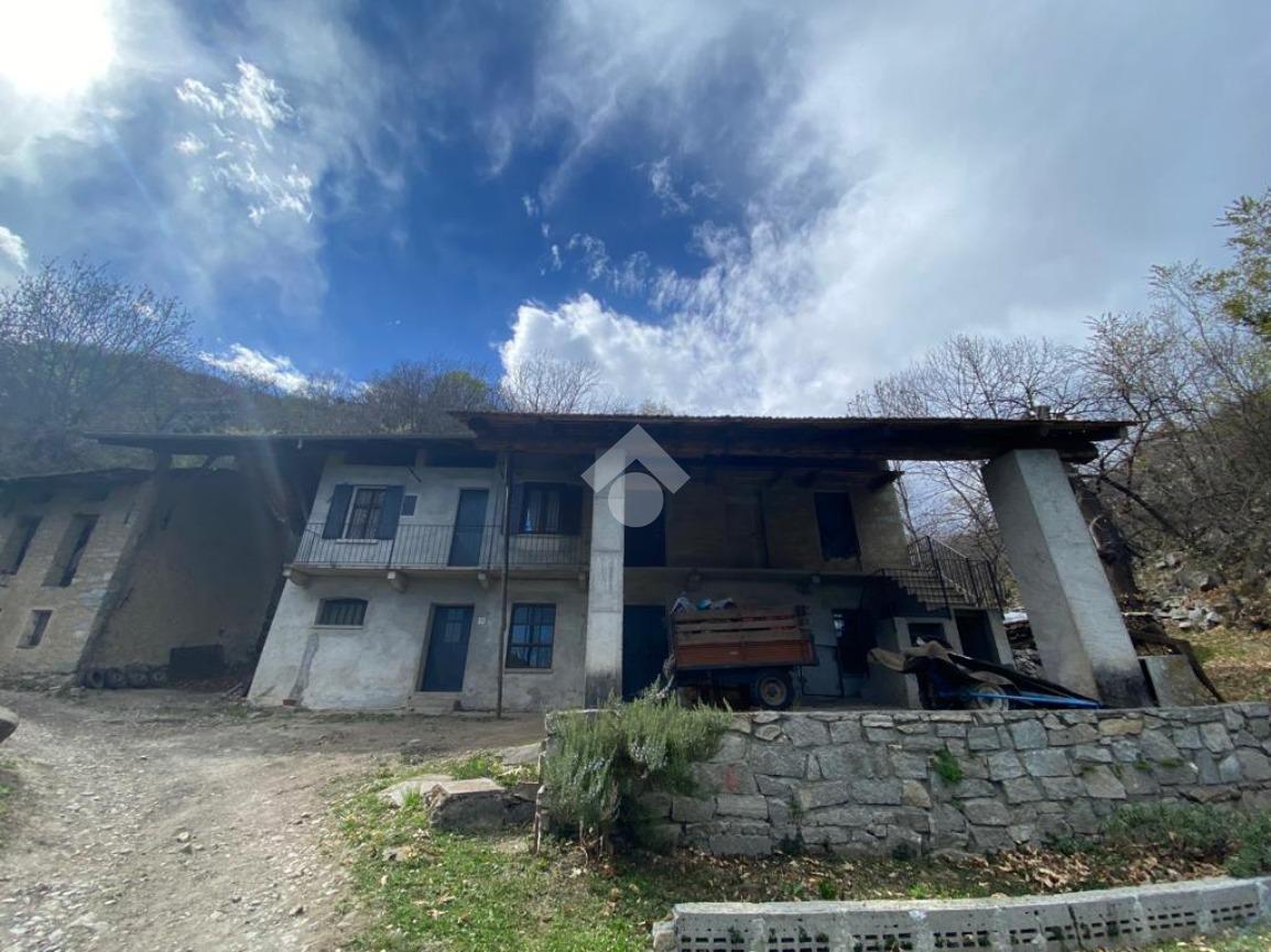 Casa indipendente in vendita a Villar Focchiardo