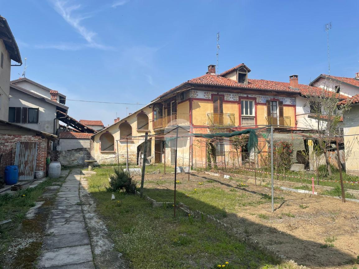 Casa indipendente in vendita a Trinita'
