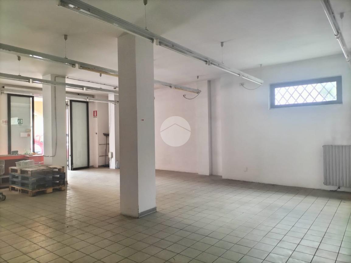 Casa indipendente in affitto a Trinita'