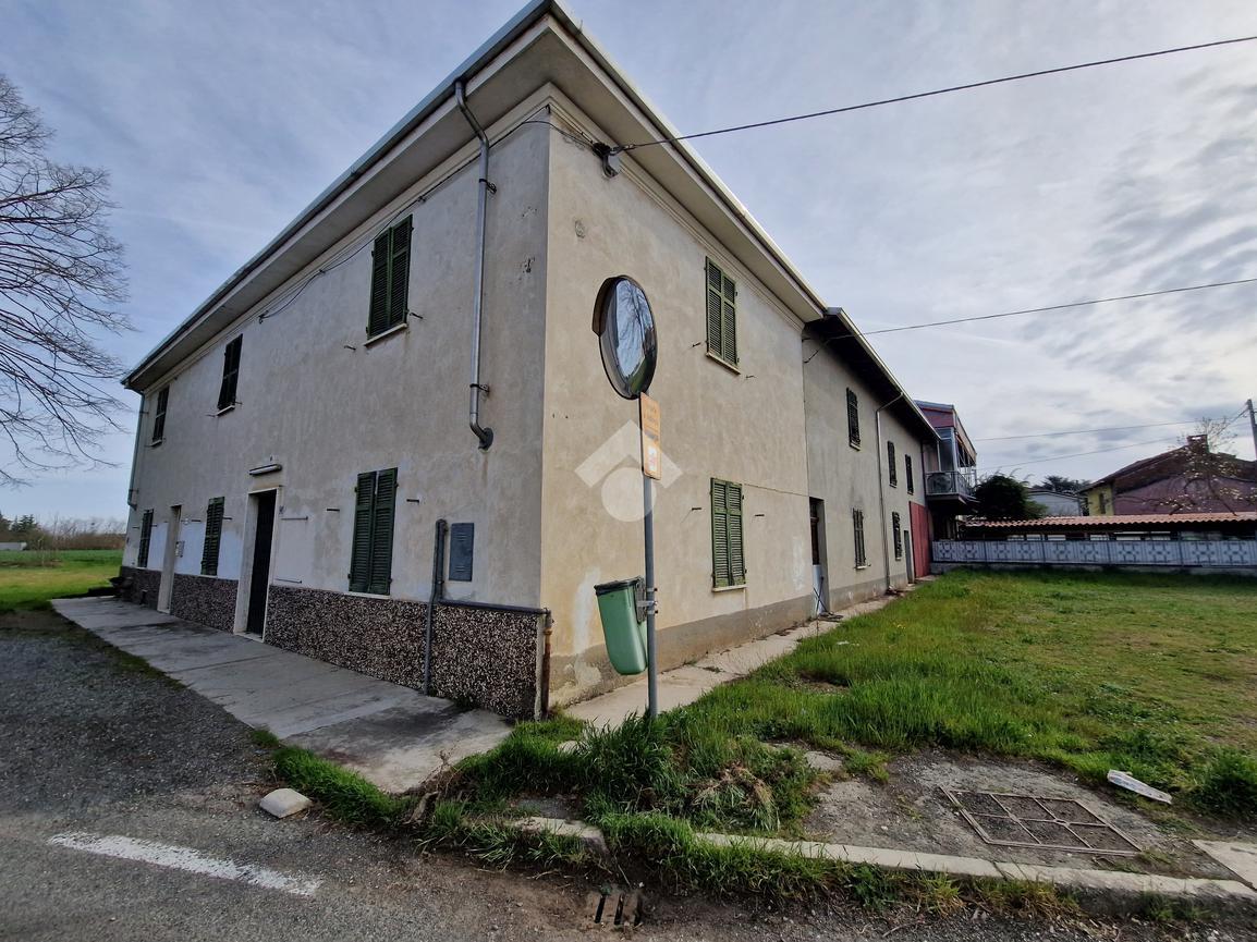 Casa indipendente in vendita a Alessandria