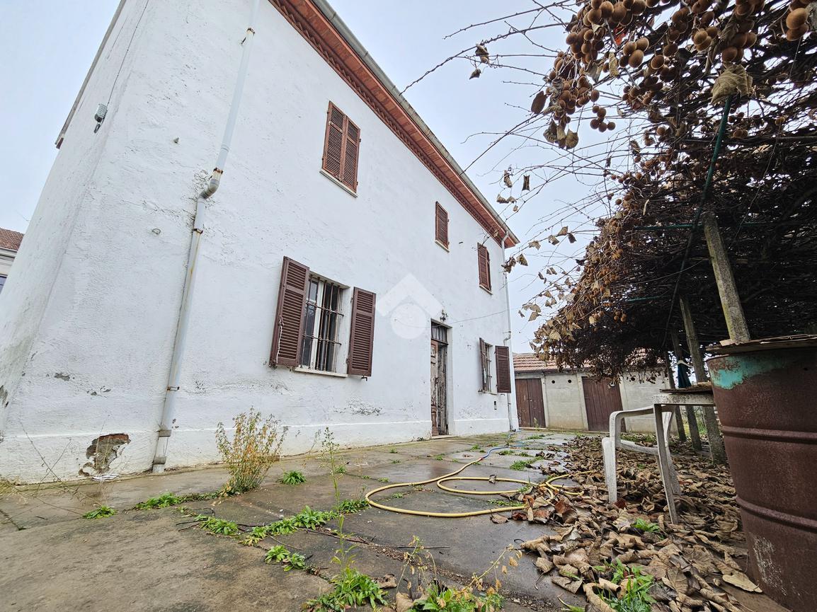 Casa indipendente in vendita a Alessandria