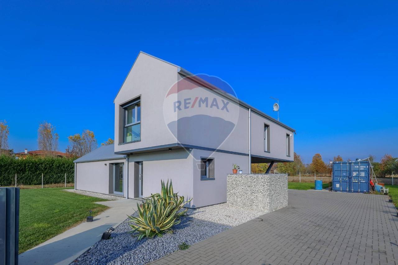 Casa indipendente in vendita a Campo San Martino