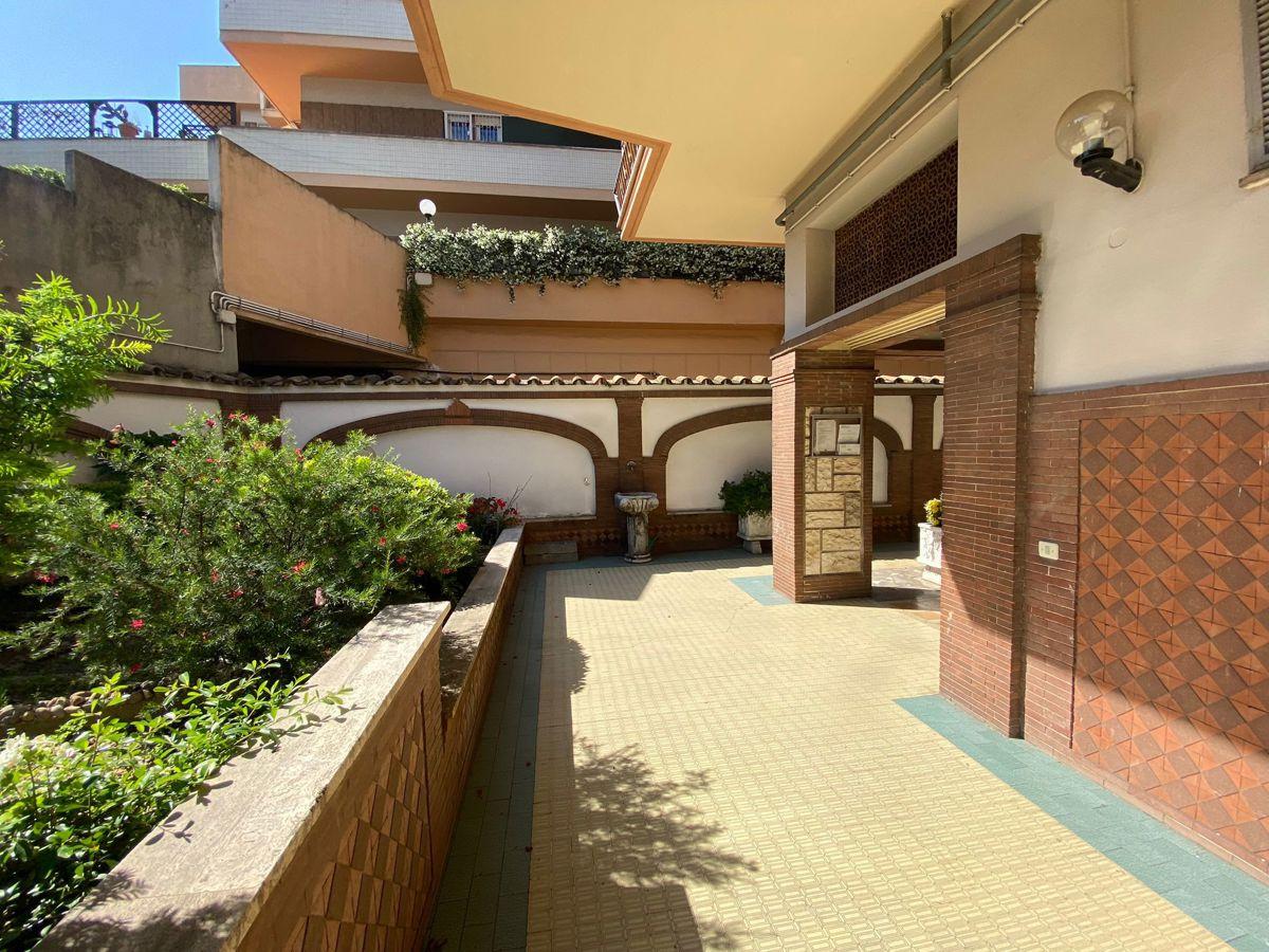 Negozio in vendita a Roma