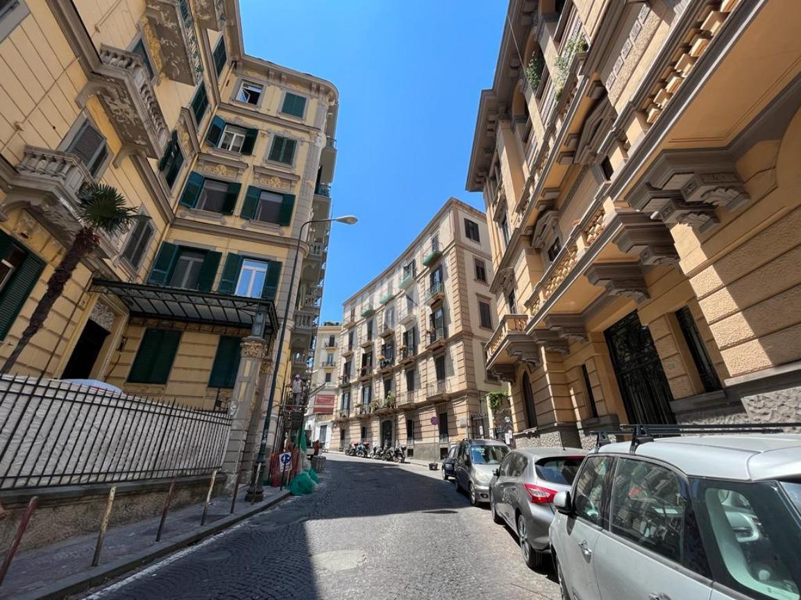 Magazzino in affitto a Napoli