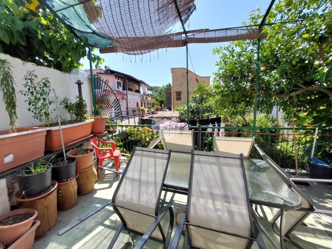 Appartamento in vendita a Torre Del Greco