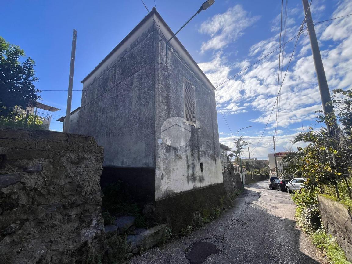 Casa indipendente in vendita a Torre Del Greco