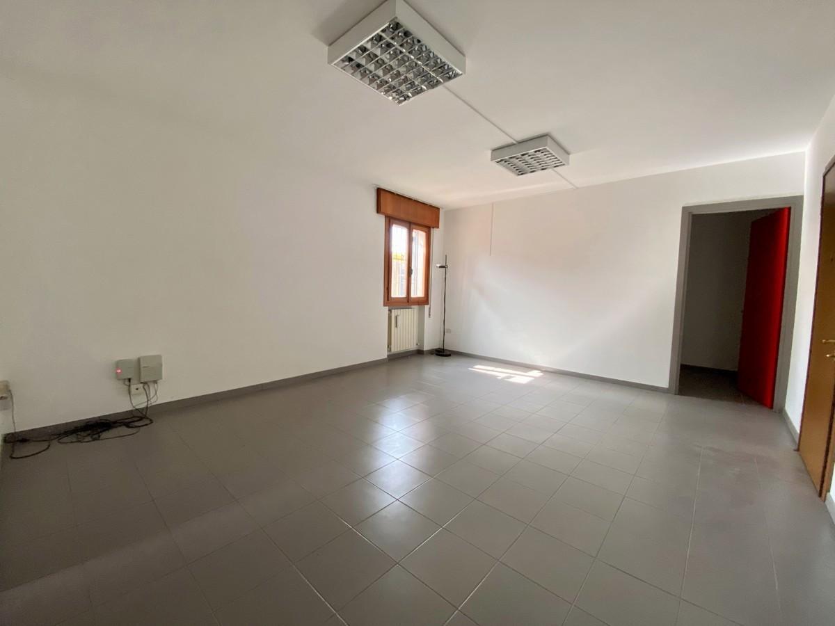 Ufficio in affitto a Noventa Vicentina