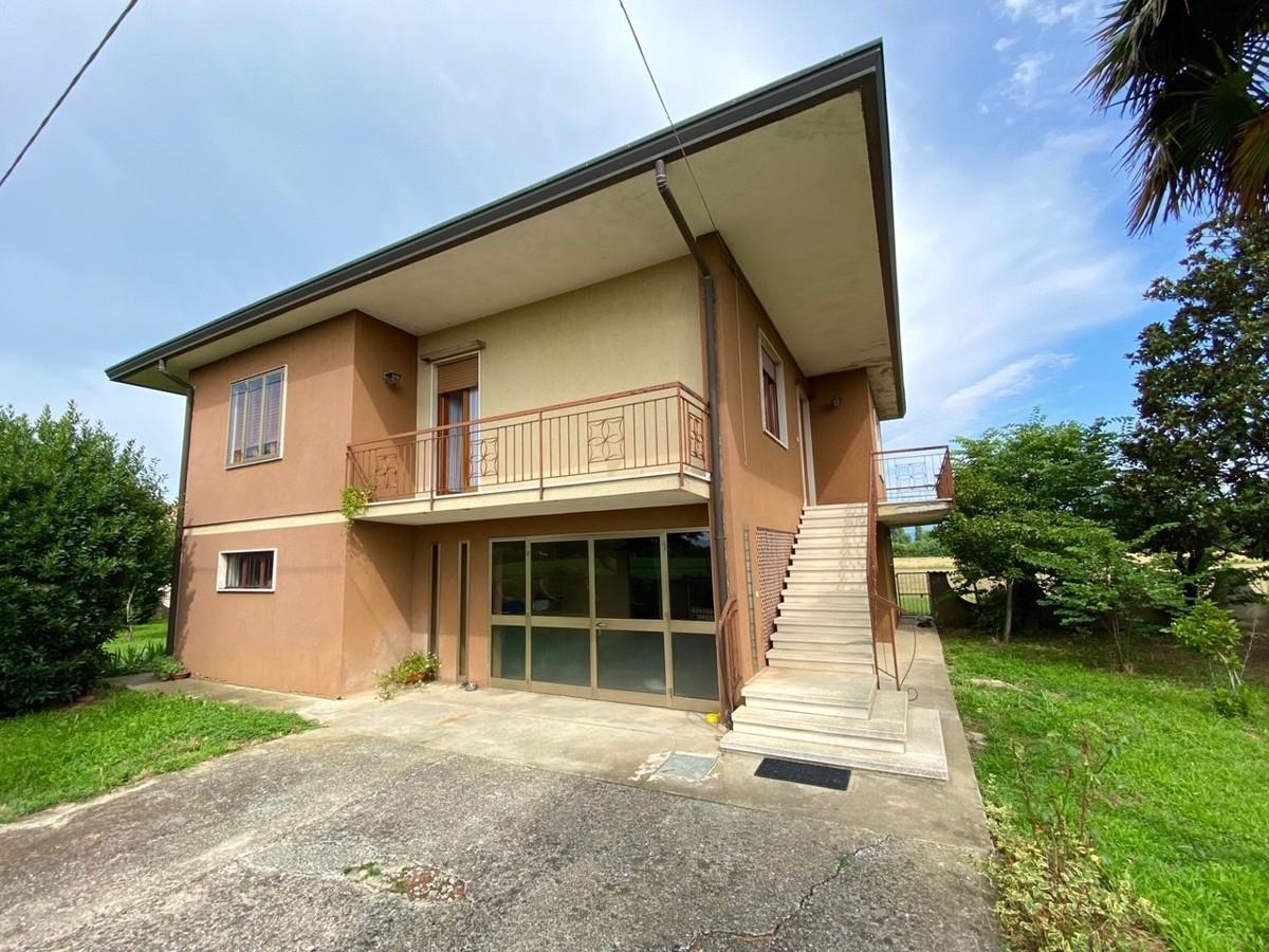 Casa indipendente in vendita a Agugliaro