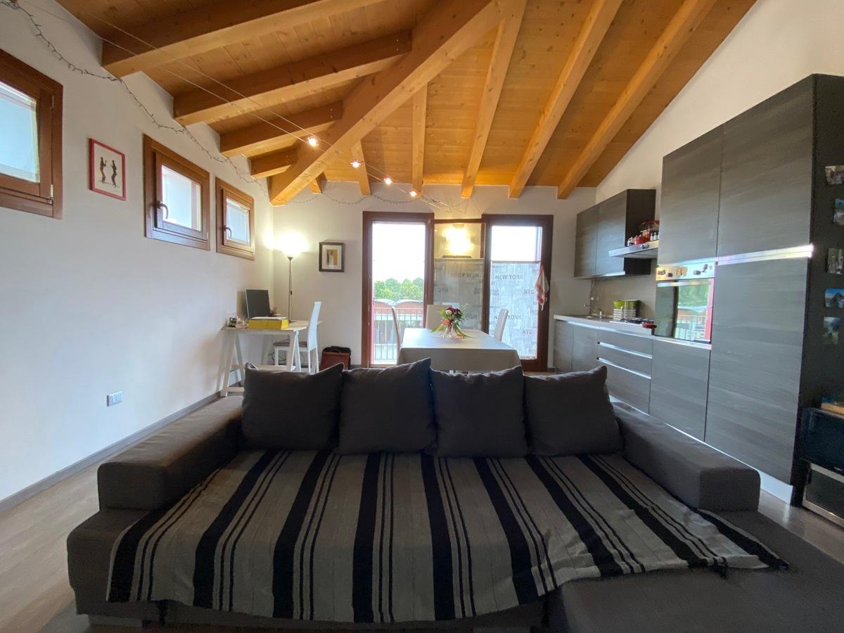 Appartamento in vendita a Barbarano Mossano