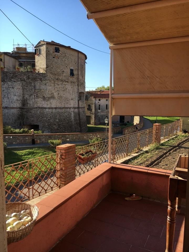 Villa in vendita a Sarzana