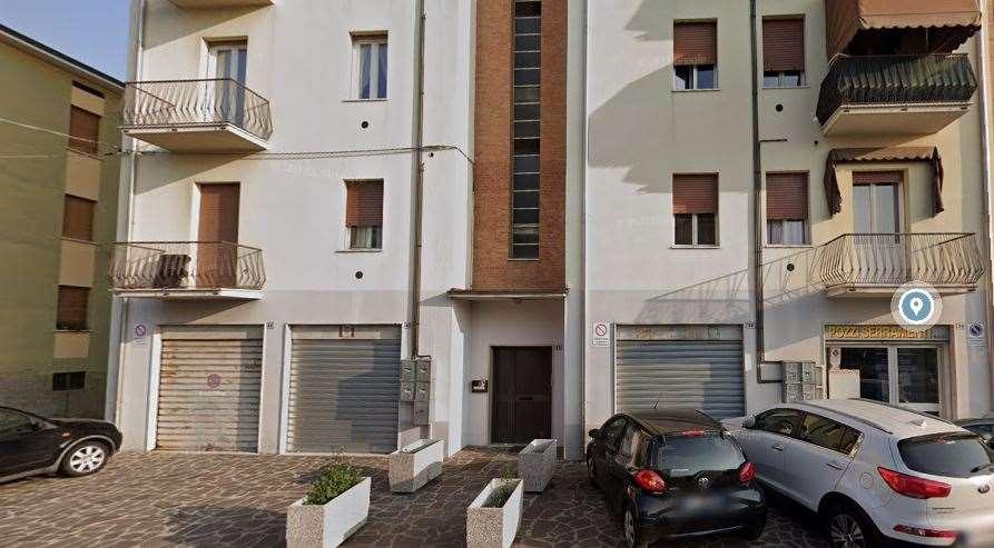 Negozio in vendita a Sassuolo