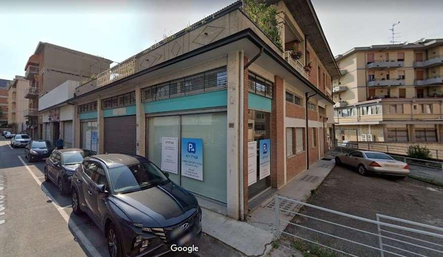 Negozio in affitto a Sassuolo