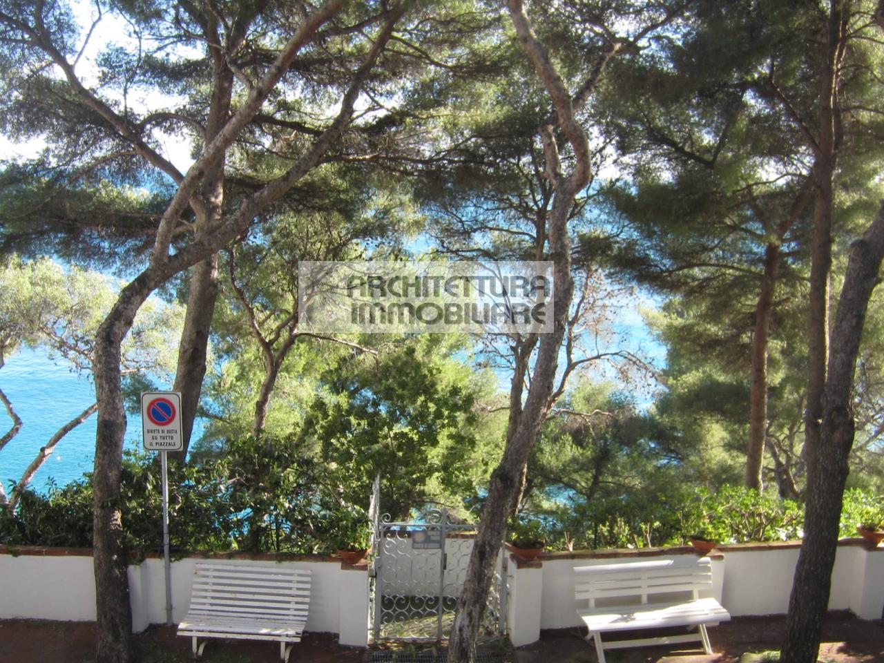 Appartamento in vendita a Varazze