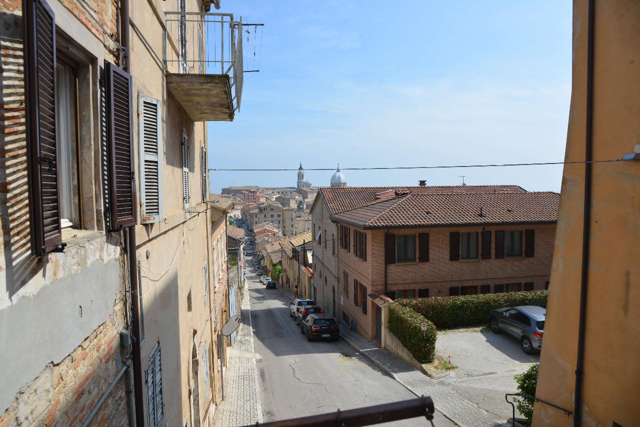 Appartamento in vendita a Loreto