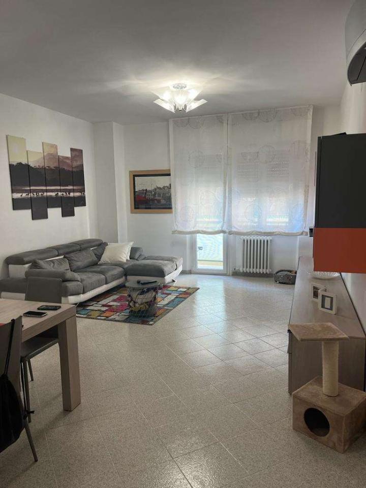 Appartamento in vendita a Falconara Marittima
