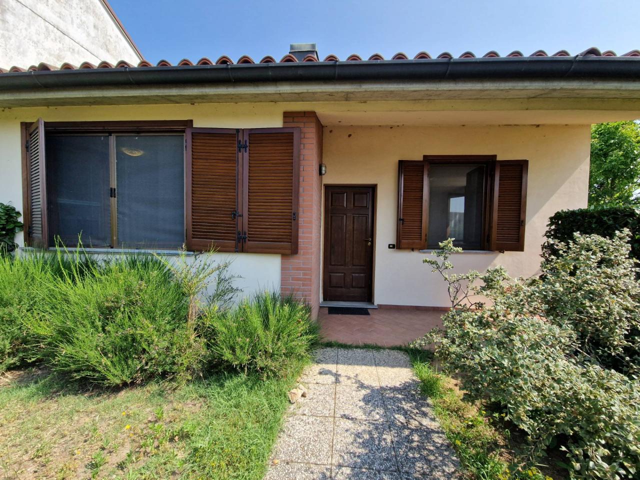 Ufficio in affitto a Linarolo