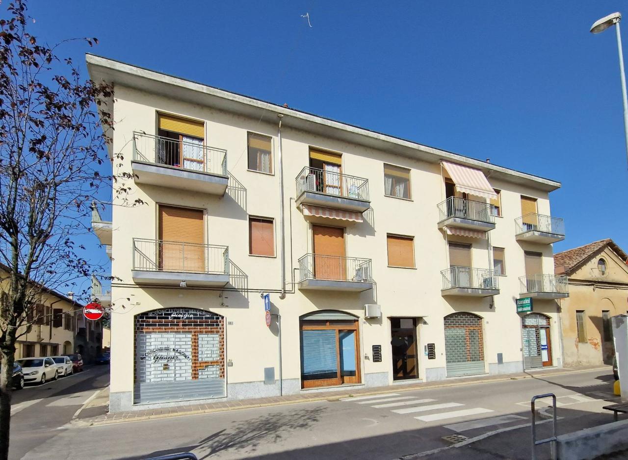 Negozio in vendita a Belgioioso