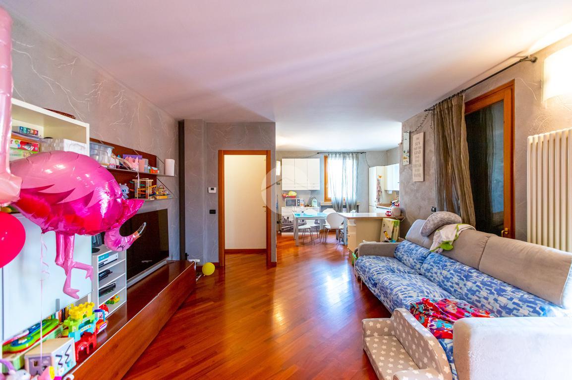 Appartamento in vendita a Verona