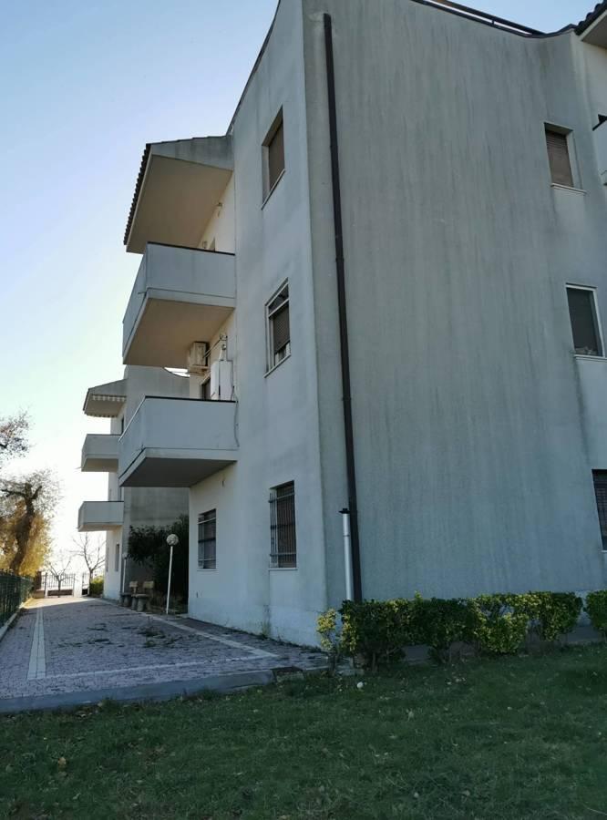 Trilocale in Via Belvedere 12, Tortoreto