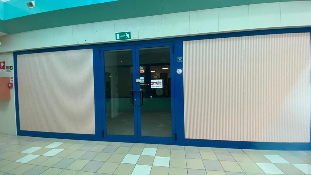 Negozio in vendita a Alba Adriatica