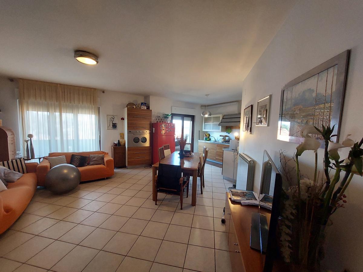 Appartamento in vendita a Sant'Omero