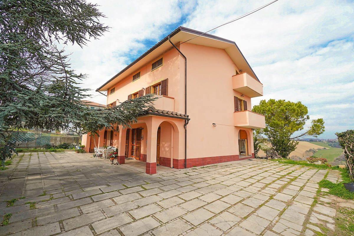 Villa in vendita a Mosciano Sant'Angelo