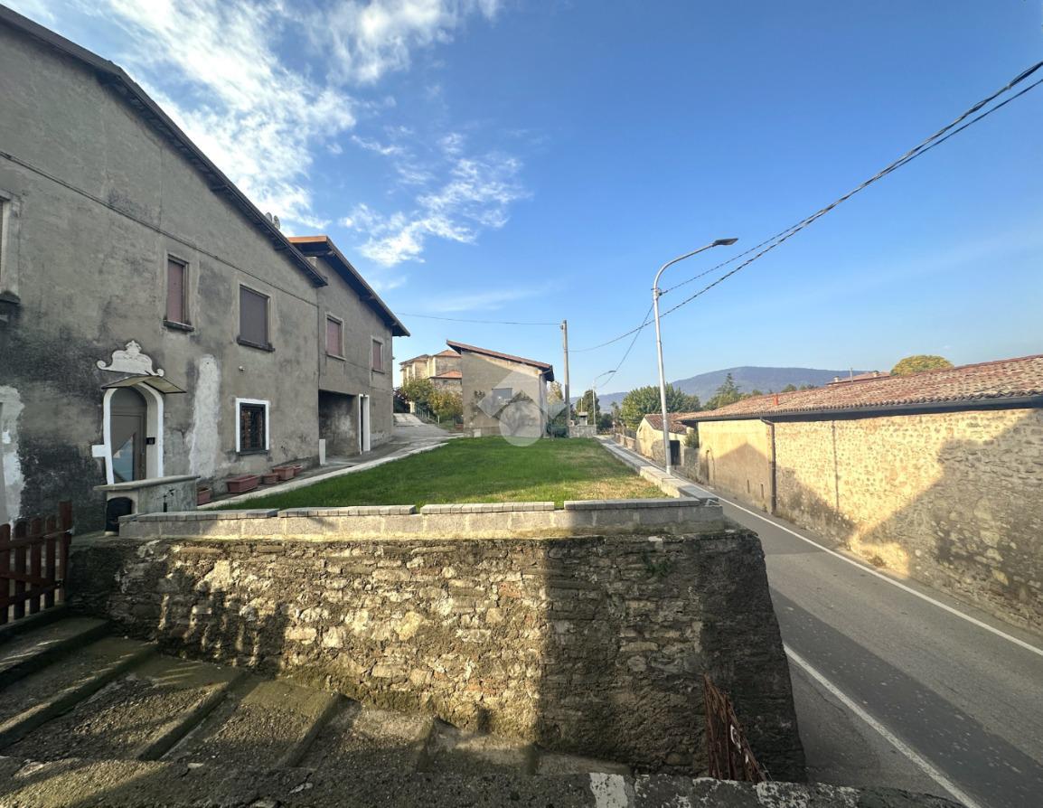 Casa indipendente in vendita a Corte Franca