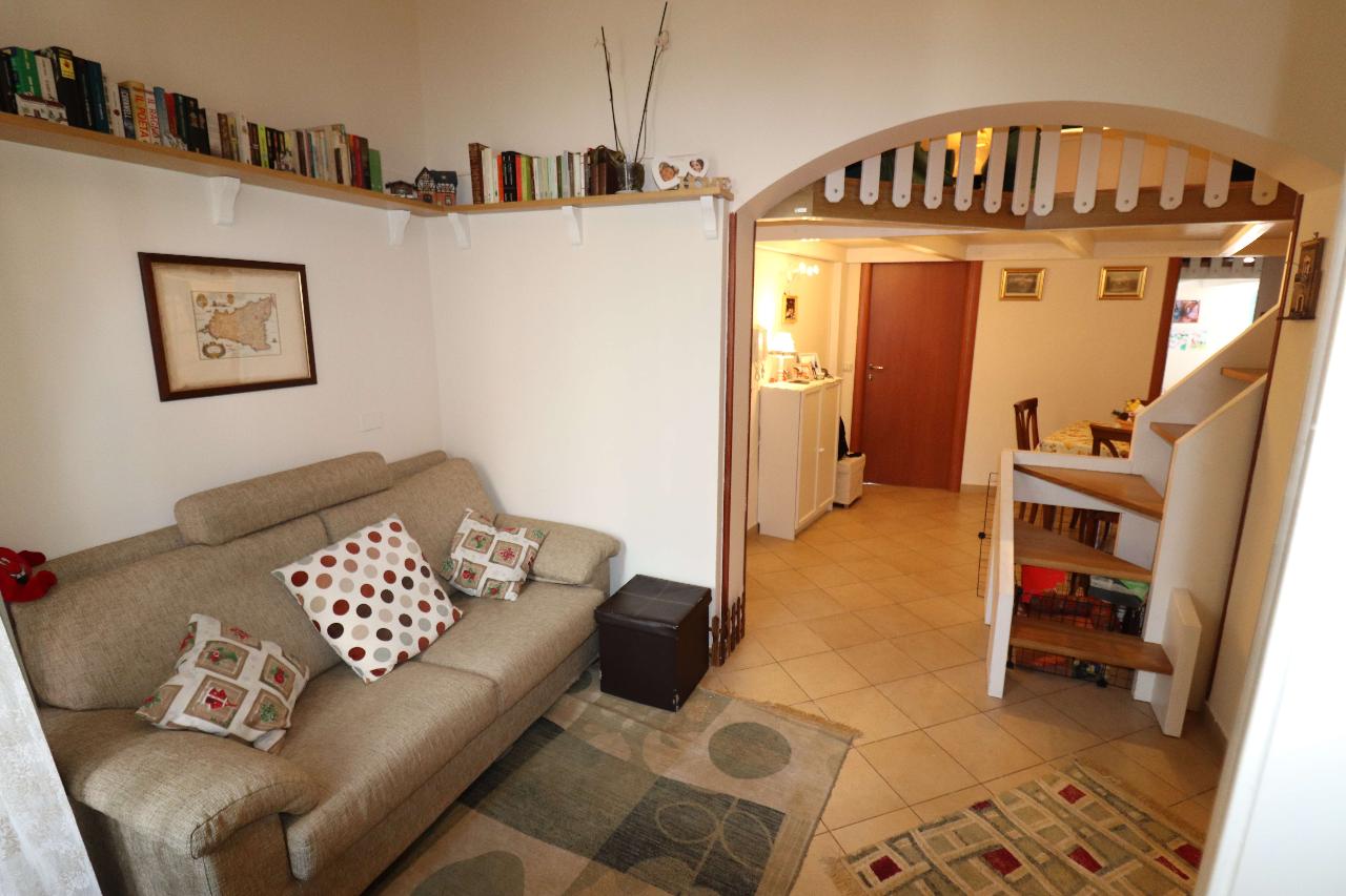 Casa indipendente in vendita a Zafferana Etnea