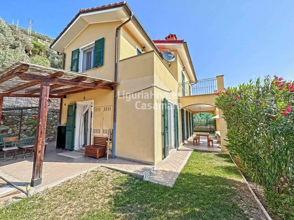 Villa in vendita a Vallebona