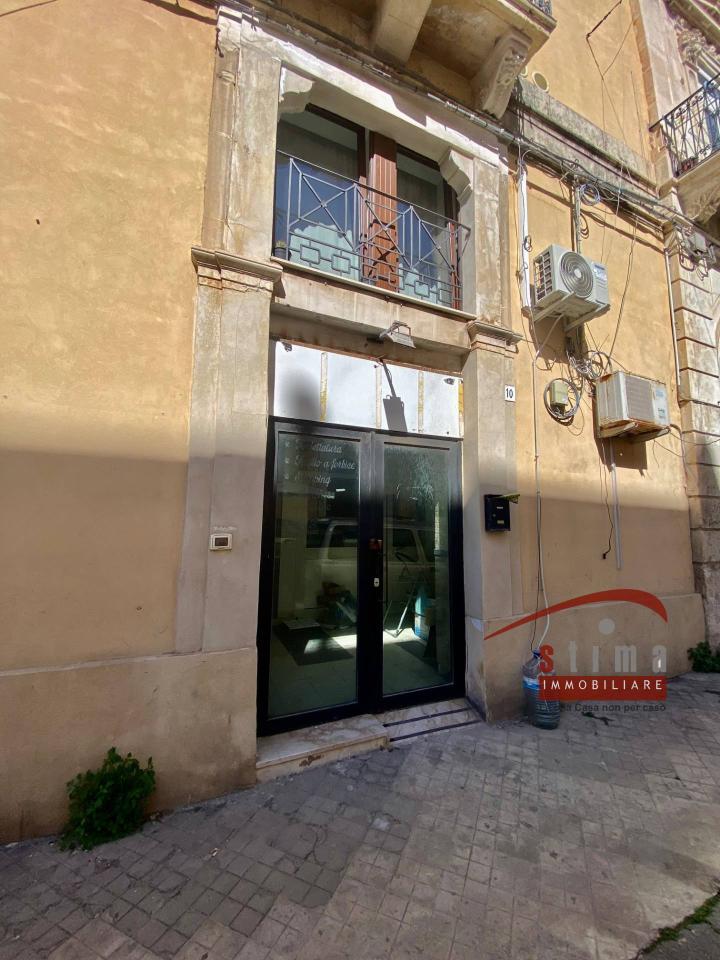 Negozio in vendita a Siracusa