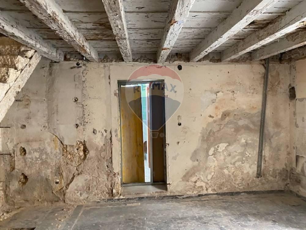 Casa indipendente in vendita a Lavagno