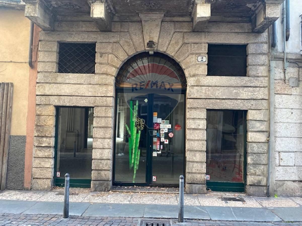Negozio in vendita a Verona