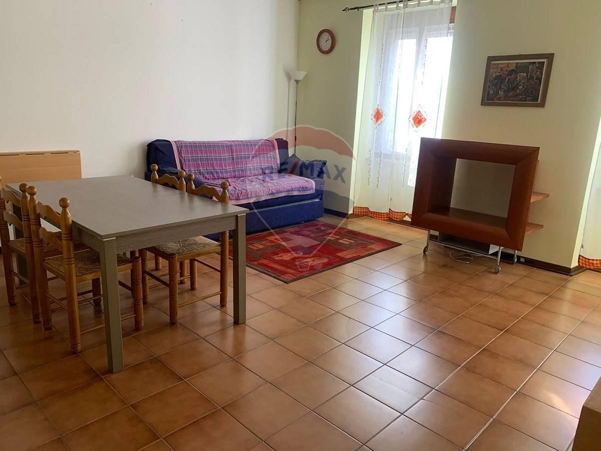 Appartamento in vendita a Ferrara Di Monte Baldo