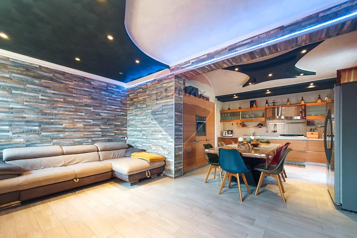 Villa in Via Giovanni XXIII 2, Mezzane di Sotto