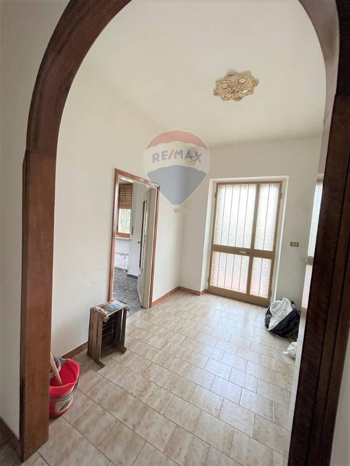 Villa in vendita a Mezzane Di Sotto