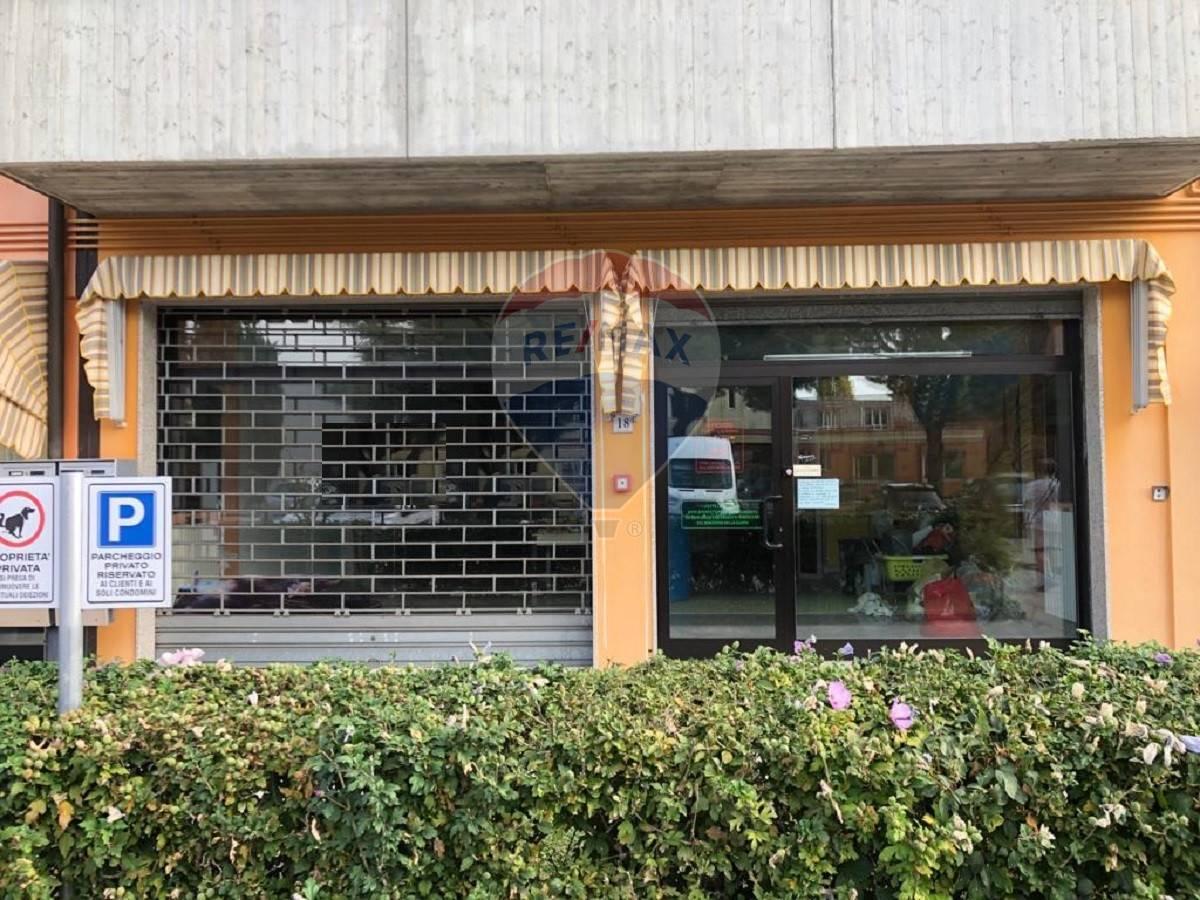 Negozio in vendita a San Martino Buon Albergo