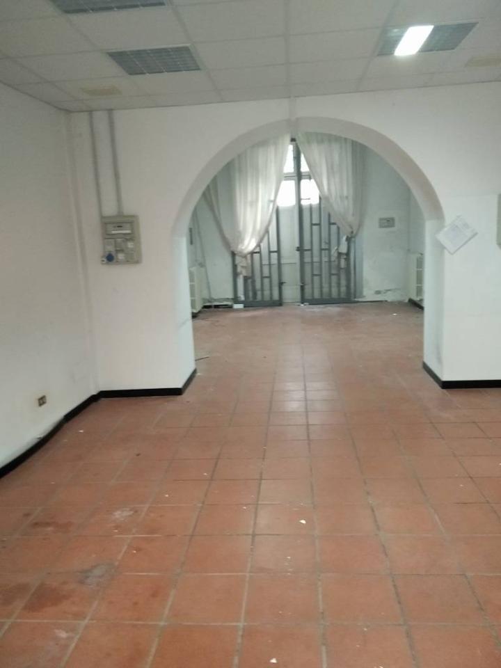 Magazzino in affitto a Teramo