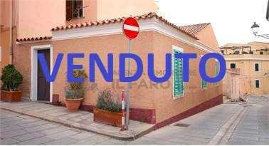 Casa indipendente in vendita a La Maddalena